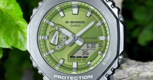G Shock GM-2110D-3A Watches NZ | 200 metres - Christies Jewellery & Watches